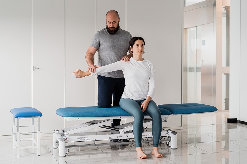 Table électrique 2 Plans Picasso Comfort Ferrox, dossier proclive ...